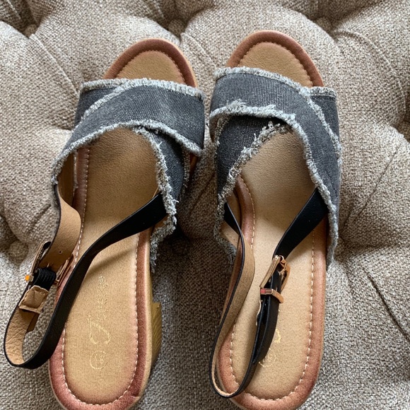 Forever 21 Shoes | Black Denim Fringe Platform Sandals | Poshmark